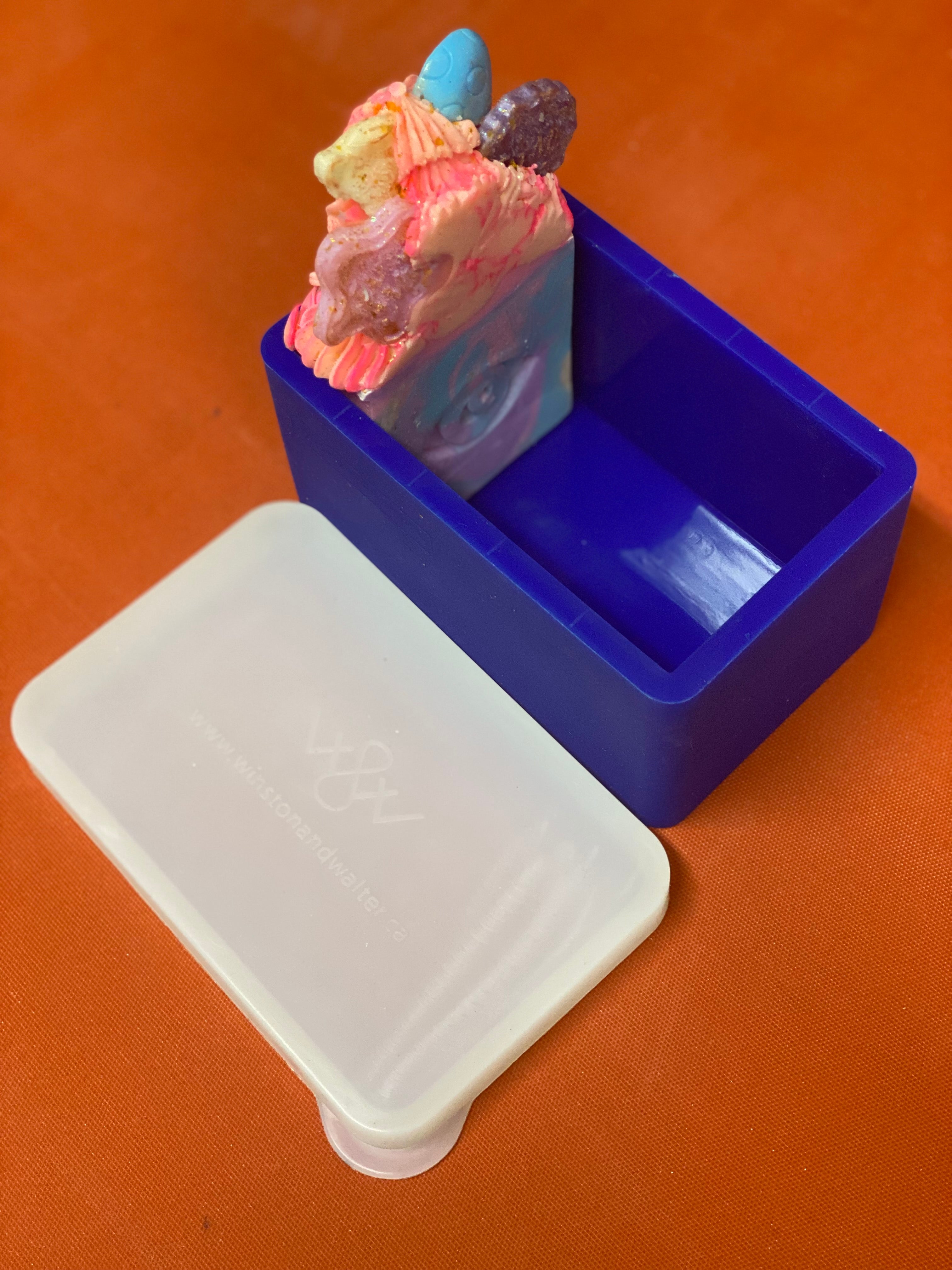 Alicia Mold – W & W Artisanal Products